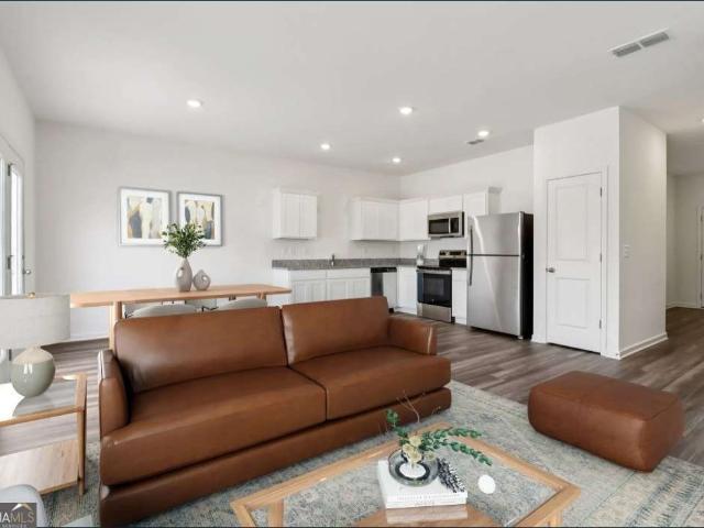 3032 Acacia Circle