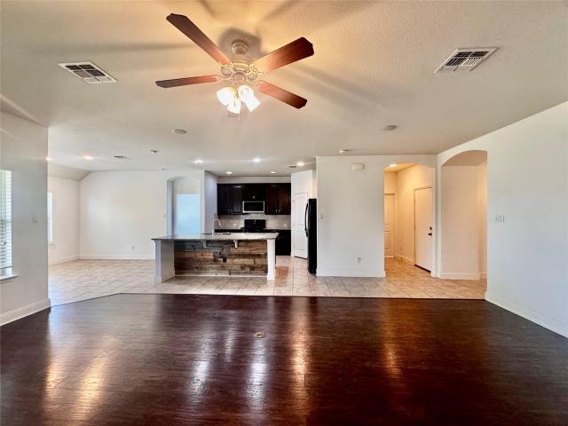 3032 Angelina Ct