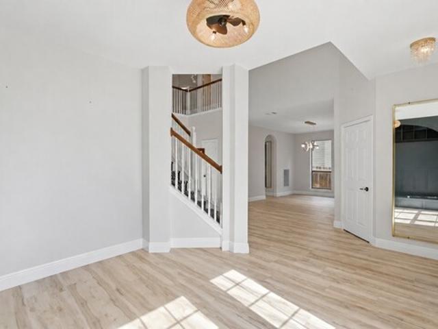3032 Prairie Bluff