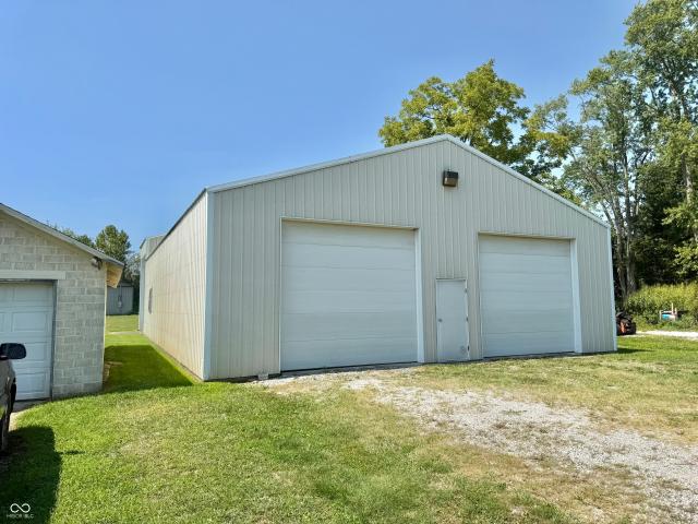 3032 S State Road 235