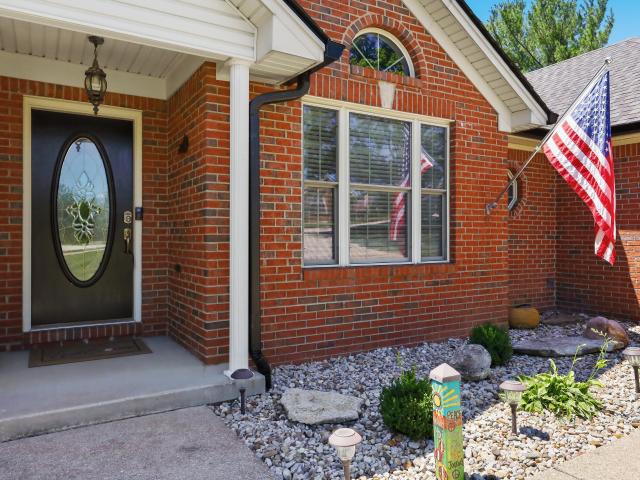 3032 Woodfield Circle