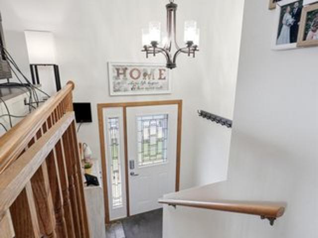 3032 32nd St S, Fargo, ND 58103
