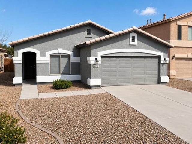 30333 N Plantation Dr, San Tan Valley, AZ 85143