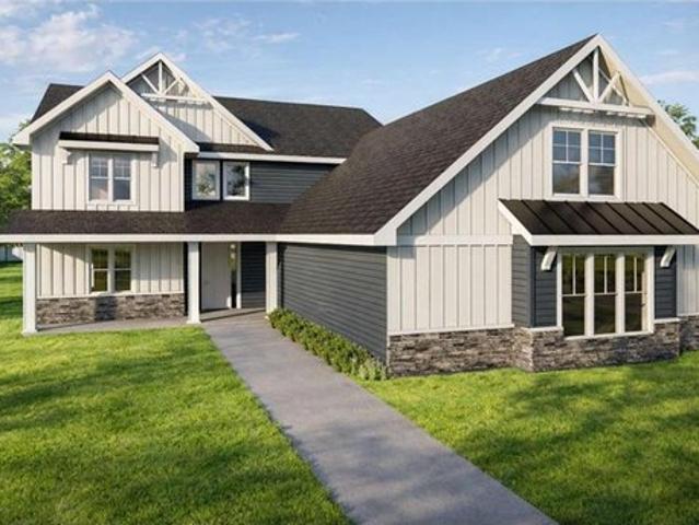 30339 Orchard Ct, Center City, MN 55012