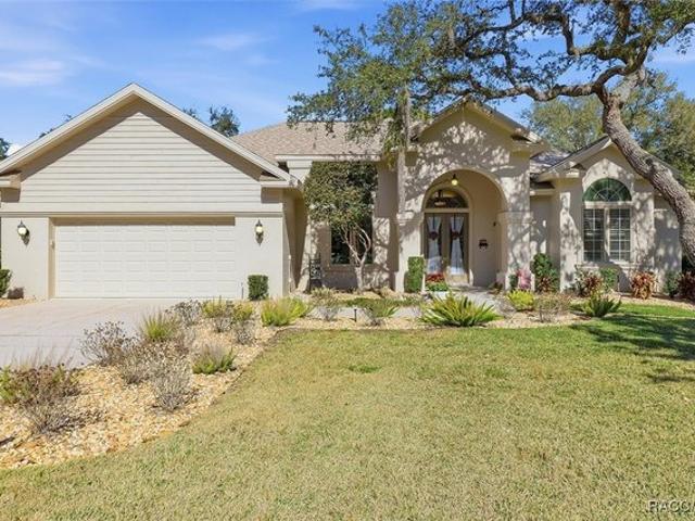 3033 N Caves Valley Path, Lecanto, FL 34461