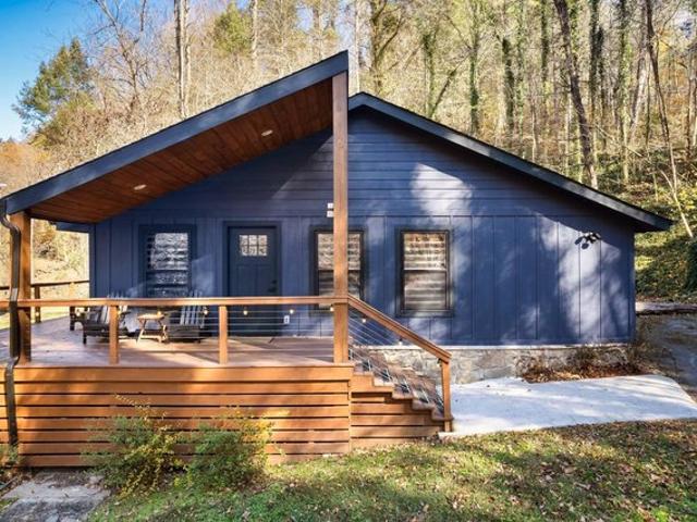 3033 N Clear Fork Rd, Sevierville, TN 37862