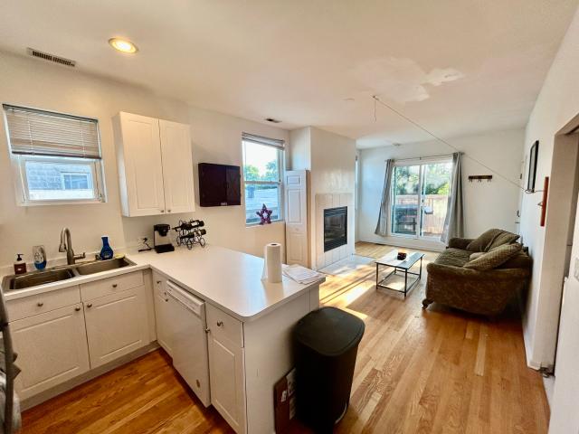 3033 N Racine Avenue # 3