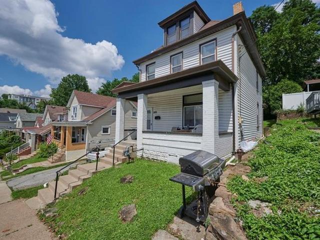 3033 Bremen Ave, Pittsburgh, PA 15227