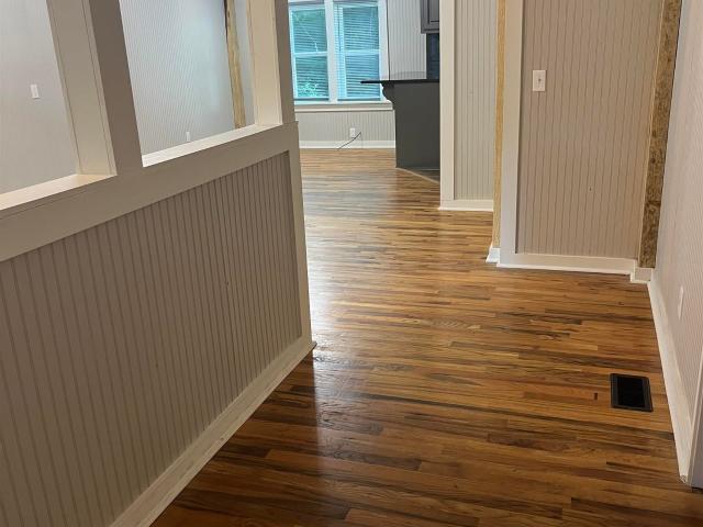 3033 Brown East End Road