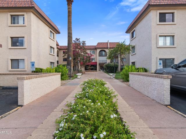 3033 E Devonshire Ave, Unit 1018, Phoenix, AZ 85016 | MLS #6969