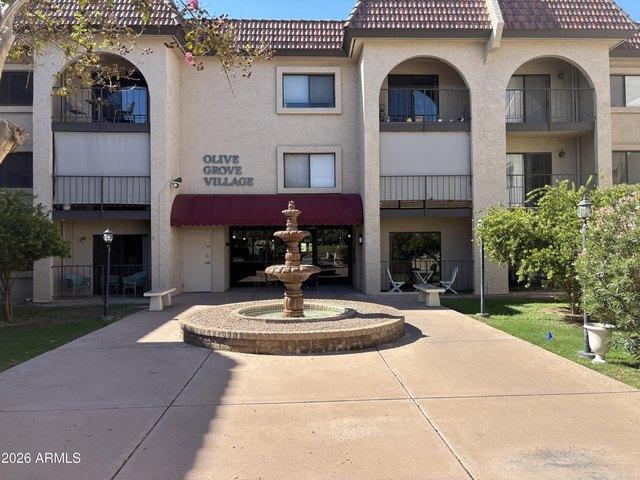 3033 E Devonshire Ave Unit 2017, Phoenix, AZ 85016