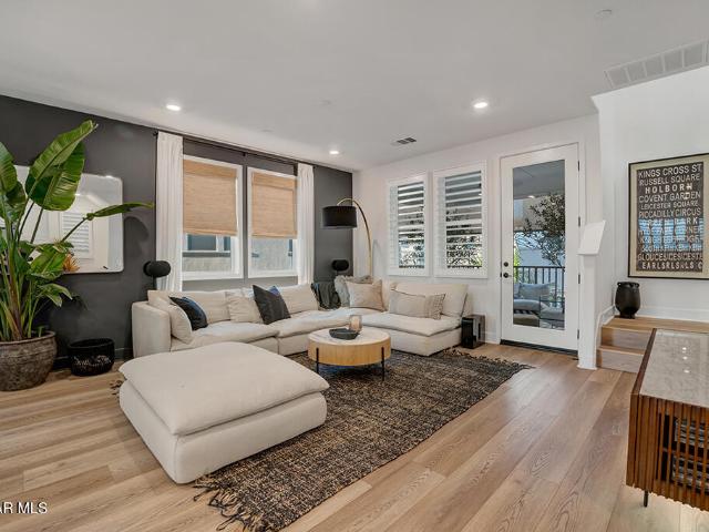 3033 Tallahassee Lane