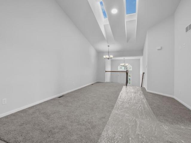 3033 W 82nd Place