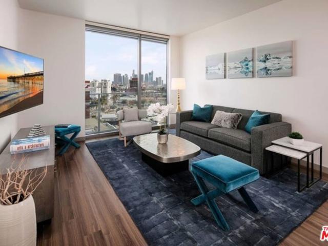 3033 Wilshire Boulevard 1407