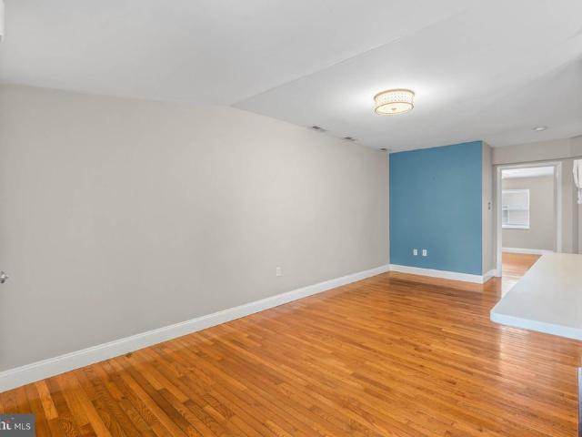 303 305 S 11Th Street # 15