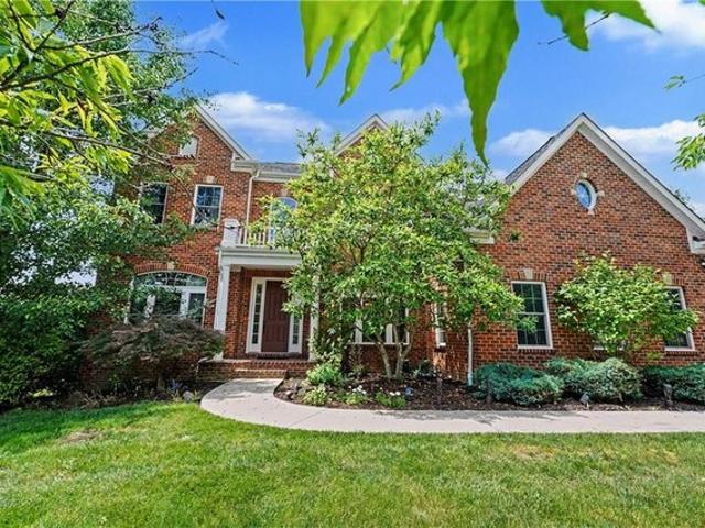 303 Connemara Ct, Mars, PA 16046