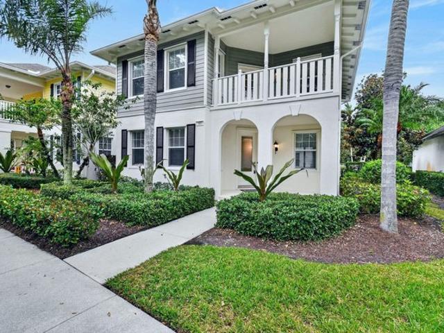 303 Caravelle Dr, Jupiter, FL 33458