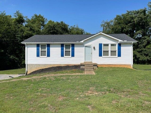 303 Carla Ct, Clarksville, TN 37043