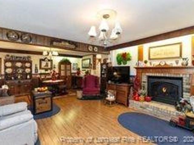 303 Chaucer Court