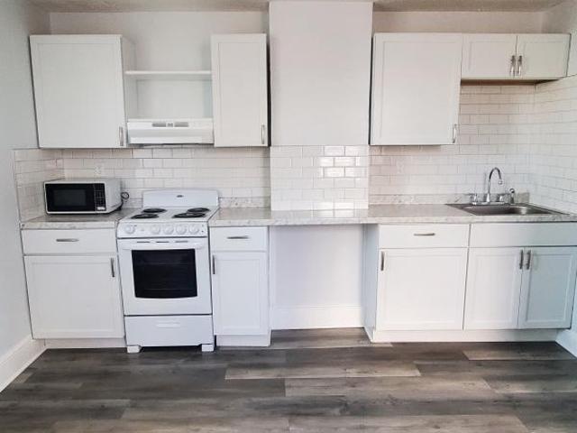 303 Chestnut Street # 4