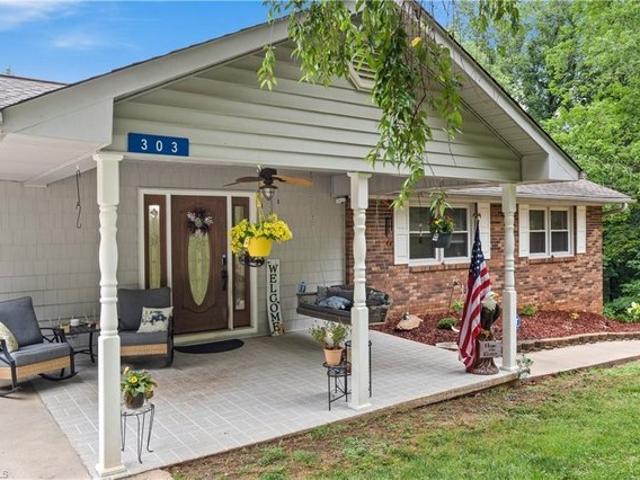 303 Alexander Dr, North Wilkesboro, NC 28659