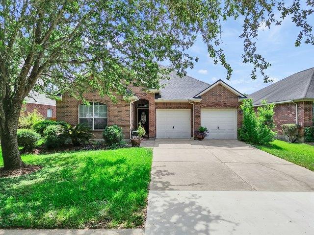 303 Autumn Creek Ln, Richmond, TX 77406