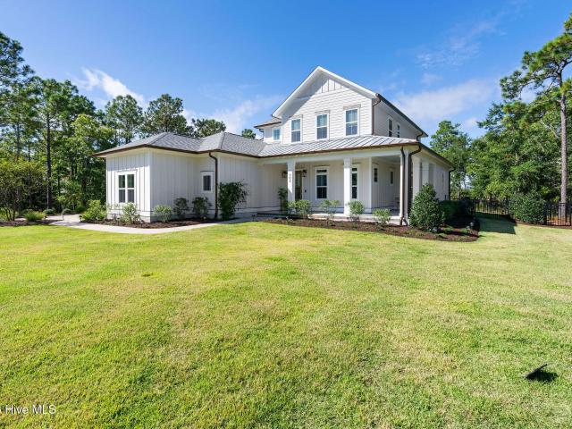 303 Botany Bay Place