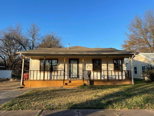303 Boyd Loop, 3 beds, 1 full bath