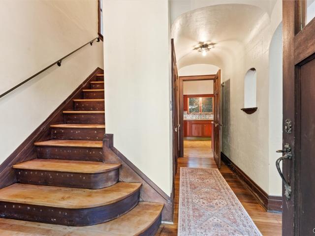 303 Barrington Road # 5