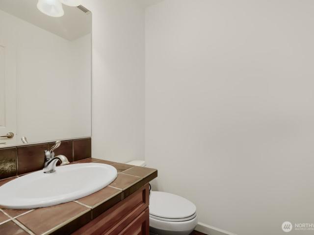 303 Bellevue Way SE, Bellevue, WA 98004 | MLS #2486