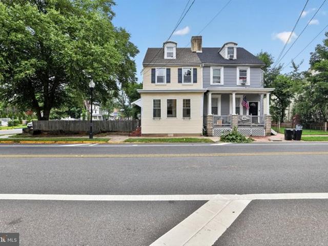 303 Garden St, Mount Holly, NJ 08060