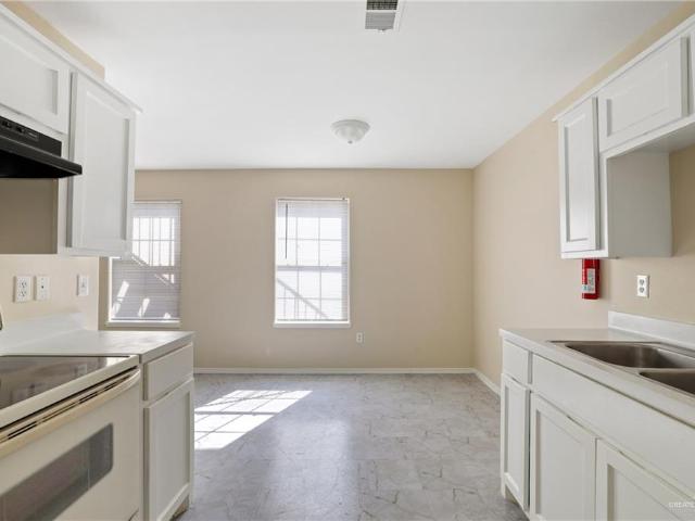 303 Gastel Circle 3