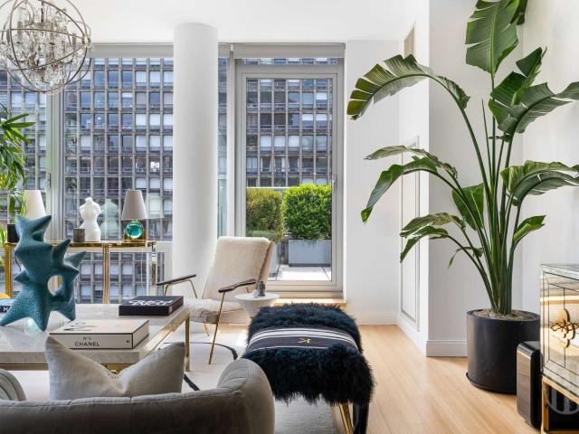 303 E 33rd Street 9E