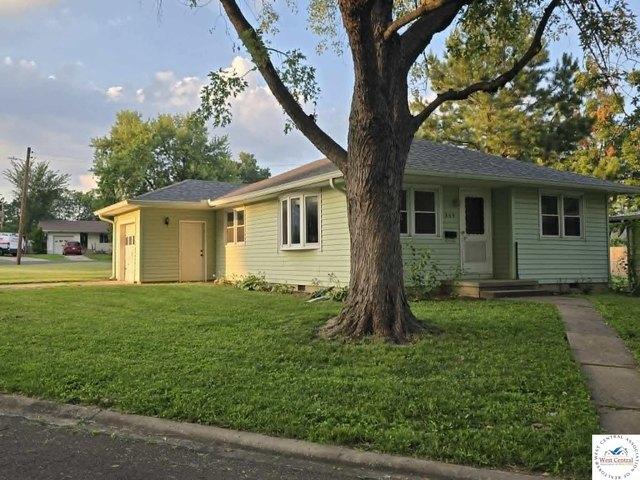 303 E Truman Ave, Clinton, MO 64735