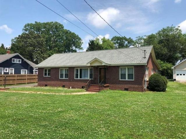 303 E Washington Street E, Summerville, GA 30747