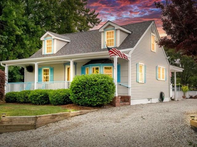 303 E Shell Bay Ave, Cape May Court House, NJ 08210