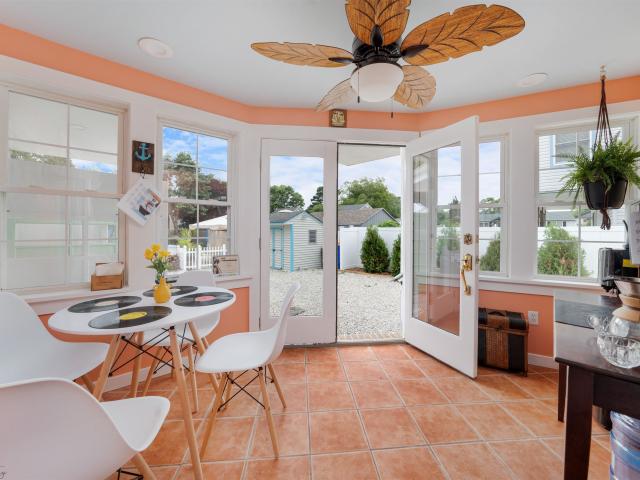 303 E Shell Bay Avenue