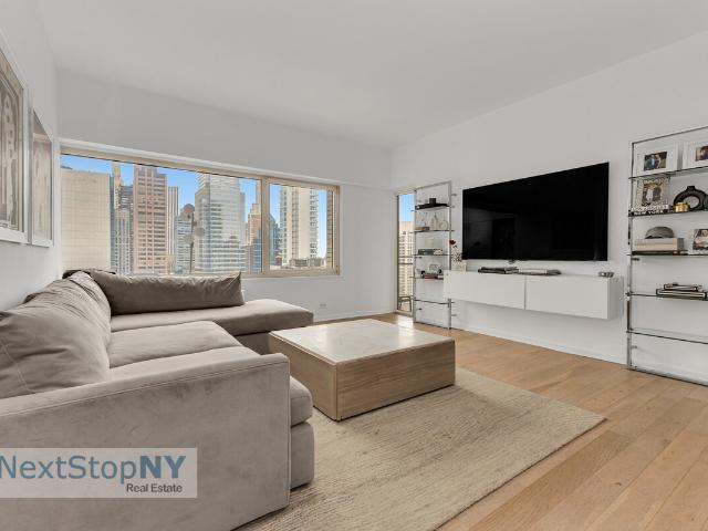 303 East 57th Street, New York, NY