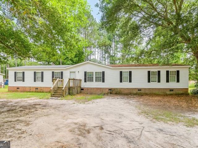 303 Formosa Dr, Guyton, GA 31312