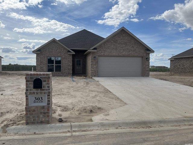 303 Hollis St, Bono, AR 72416