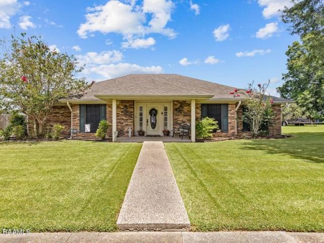 303 Hollywood St, Franklin, LA 70538