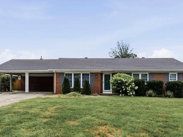 303 Hall St, Glasgow, KY 42141