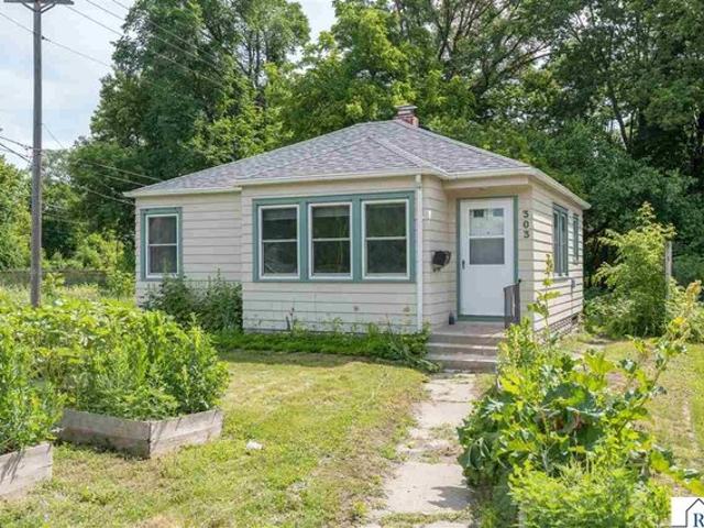 303 Hubbell Ave, Mankato, MN 56001