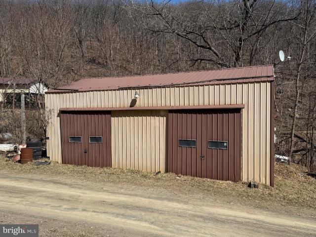 303 Long Hollow Drive