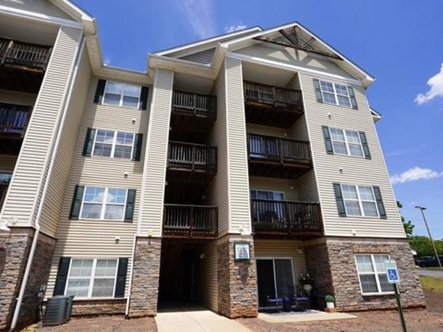 303 Lookover Dr, Anderson, SC 29621