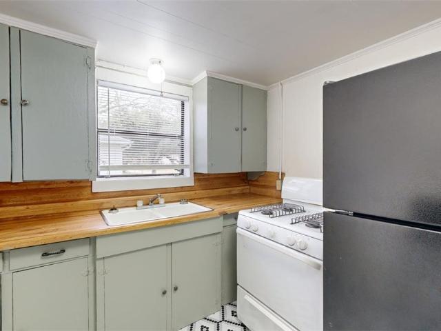 303 Montclair Avenue
