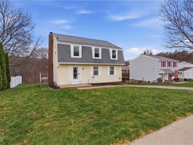 303 MacNab Dr