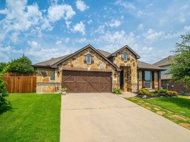 303 Magnolia Dr, Wylie, TX 75098