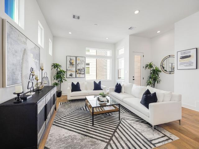 303 Marcella St, Unit F, Houston, TX 77091 | MLS #34286