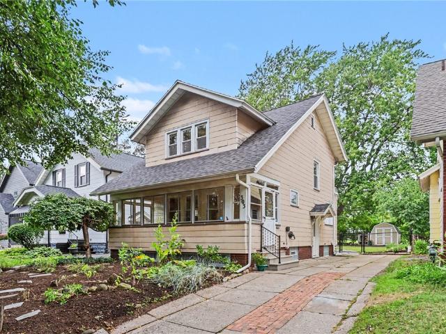 303 Marion Street